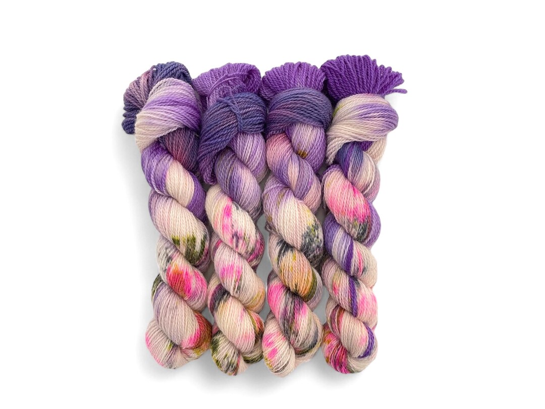 VIOLET POSY - Hand Dyed Merino & British Bluefaced Leicester Wool ...