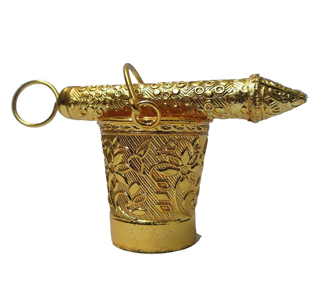 Metallic Finish Bucket and Pichkari/Pichkari Set for Laddu | Etsy