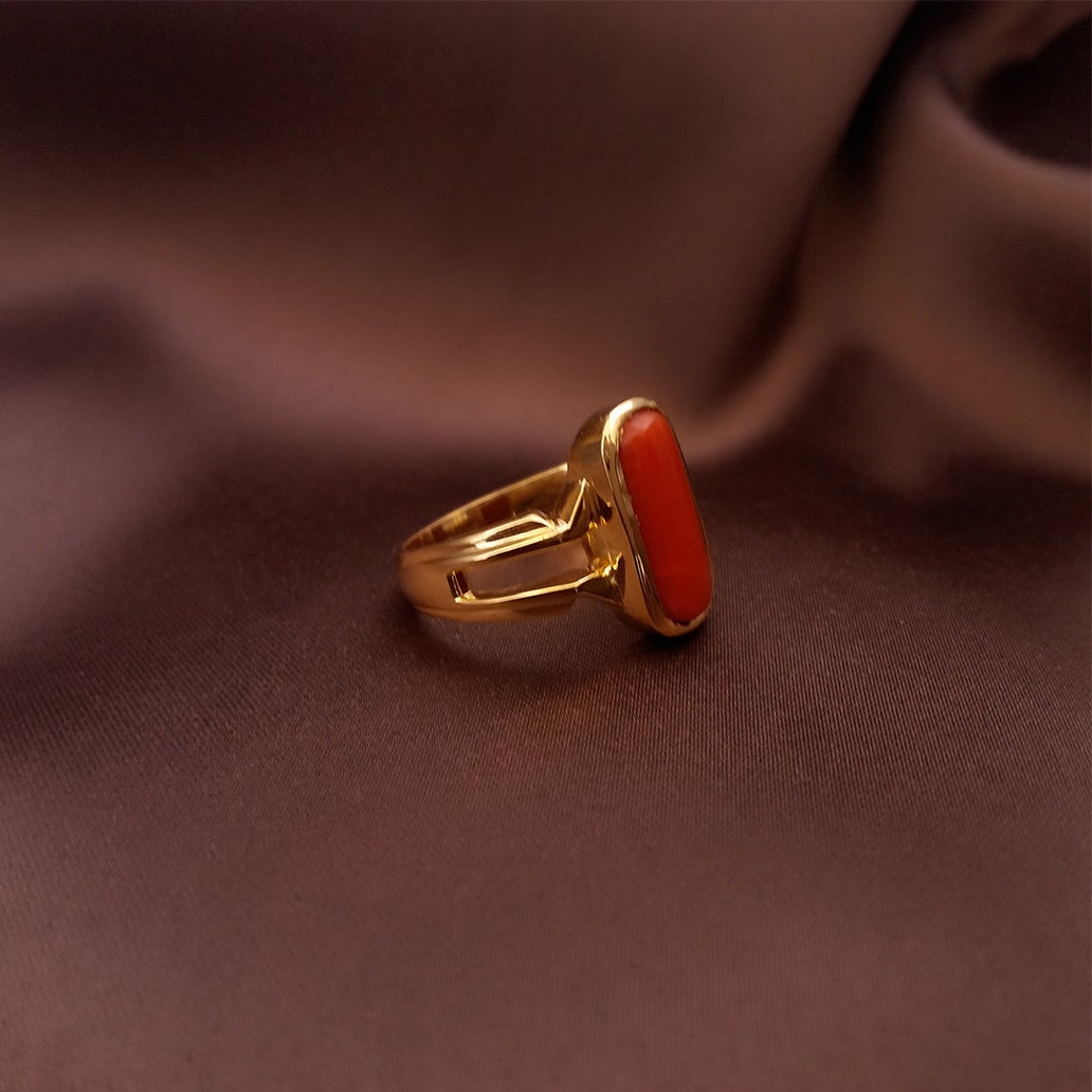 Coral Gold Ring 18k Gold Ring Oval Shape Coral Gemstone Ring 18k Gold ...