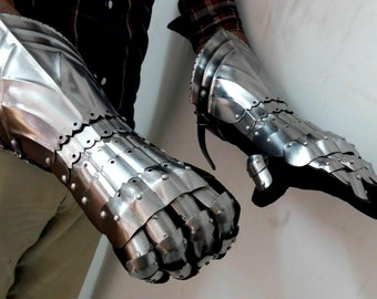 Medieval Warrior Metal Gothic Knight Style Gauntlets - Etsy