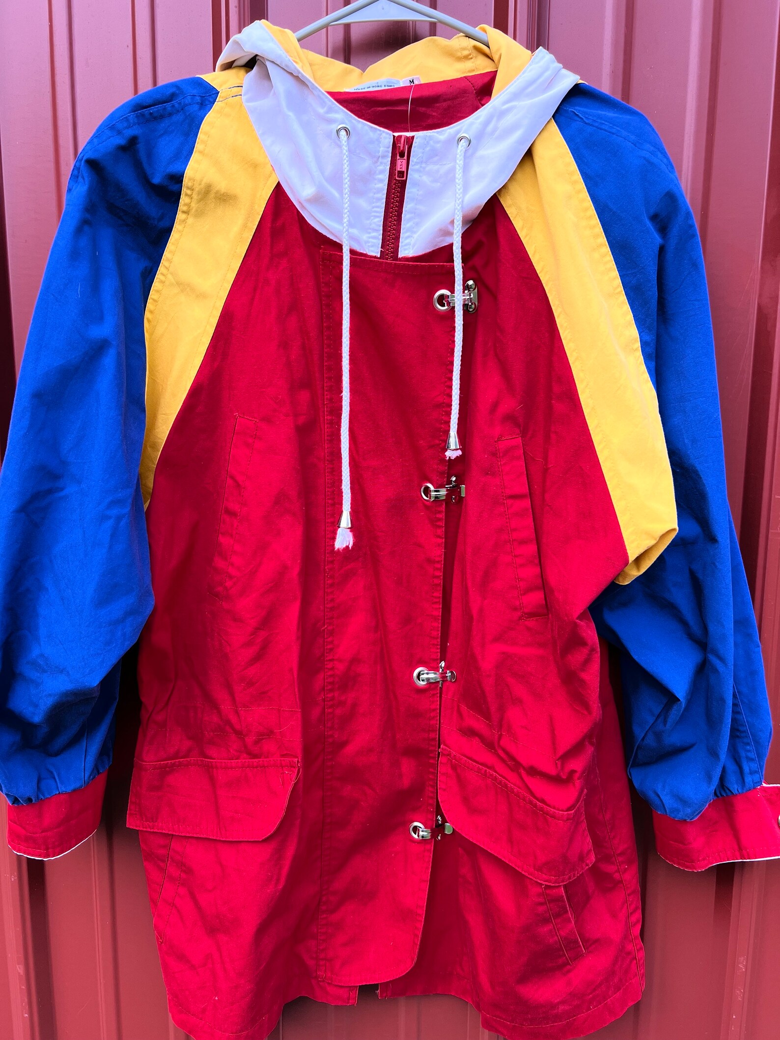 Unique 90s Braefair Rain Jacket With Hood – Size Medium Vibrant ...