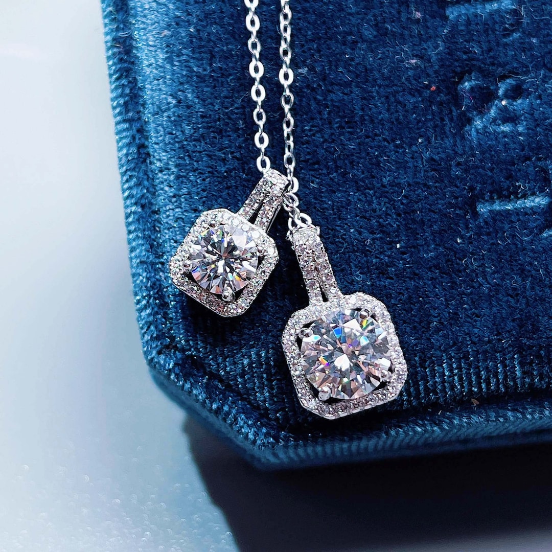Moissanite Pendant | 925 Sterling Silver Pendant Necklace | Round Cut ...