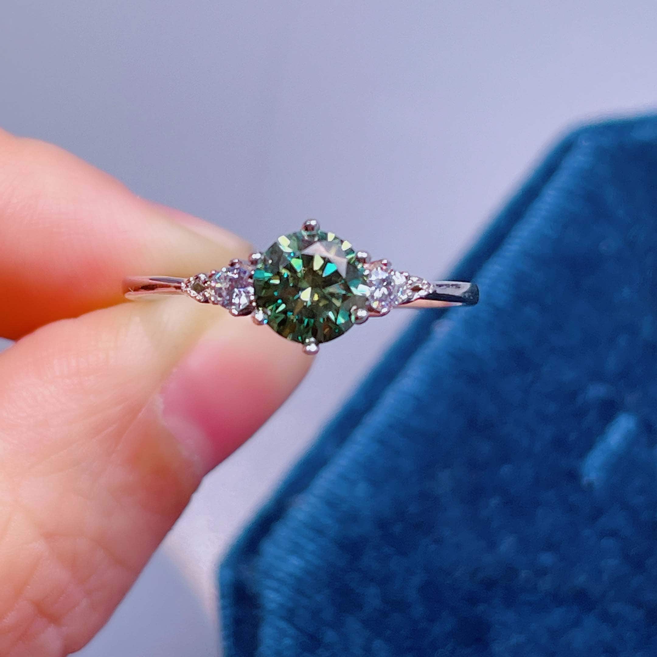 Green Moissanite Ring Brilliant Round Cut Moissanite Ring - Etsy Canada
