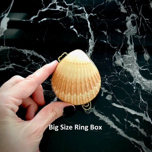 Shell Ring Box - Etsy