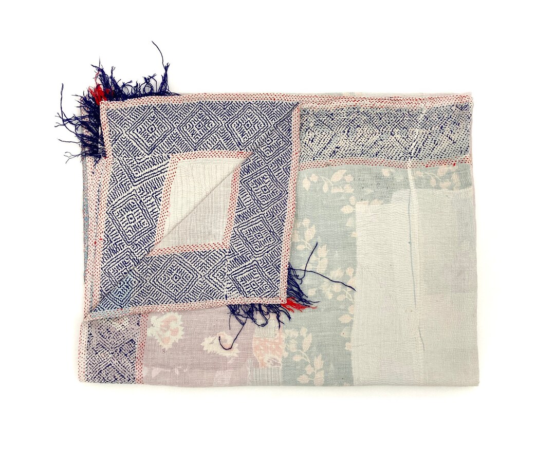 Vintage Kantha Quilt: One-of-a-kind Patchwork Throw (220 X 140 Cm) - Etsy