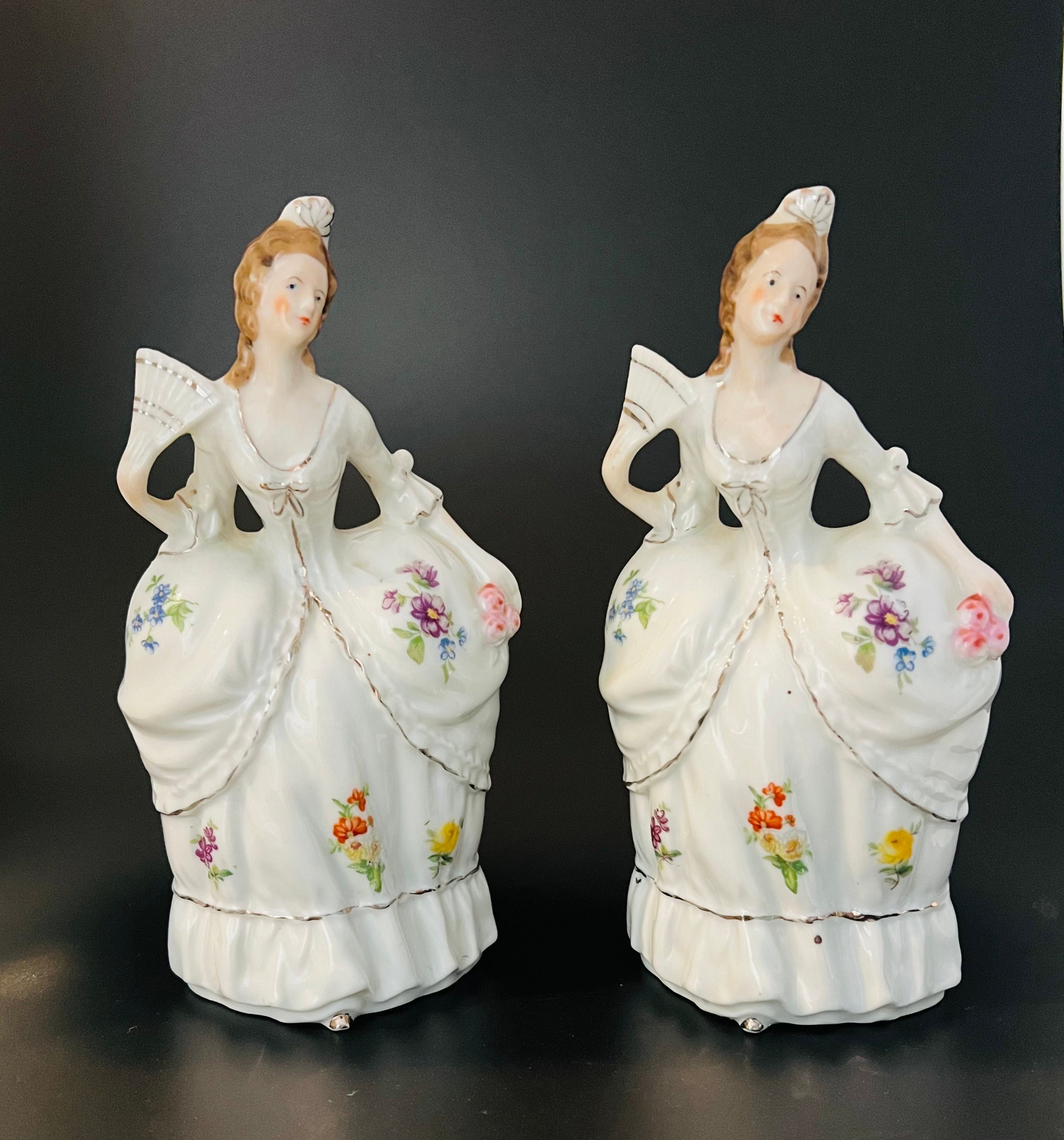 Pair of Vintage Colonial Woman Porcelain Lady Planters Wall Pocket ...