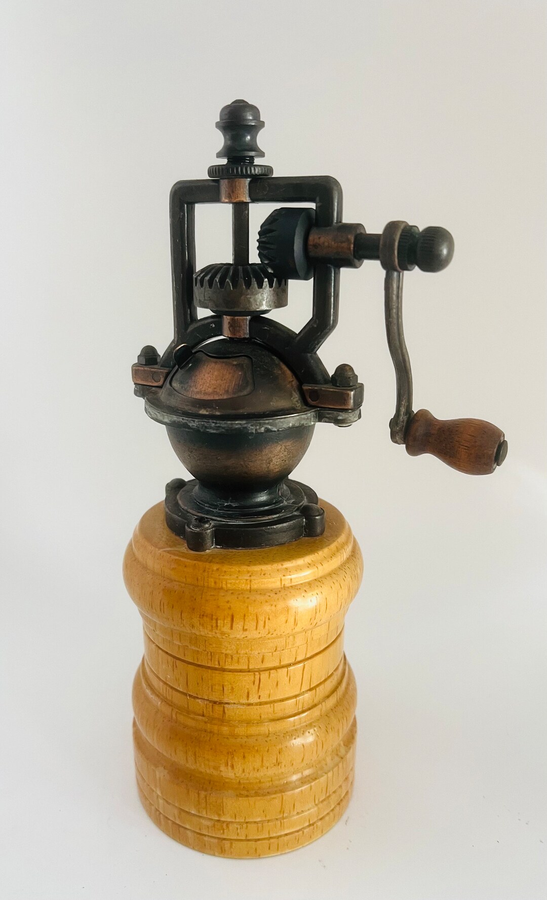 Vintage Maple Wood Pepper Mill Grinder With Copper Rotating Hand Crank ...