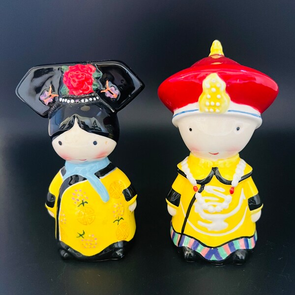 Chinese Salt and Pepper Shakers - Etsy