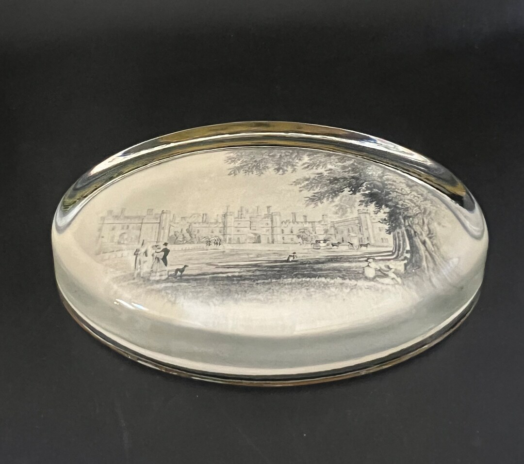 Vintage Nigel Pain Collectible Paperweight- Hand Cast Glass- Made in ...