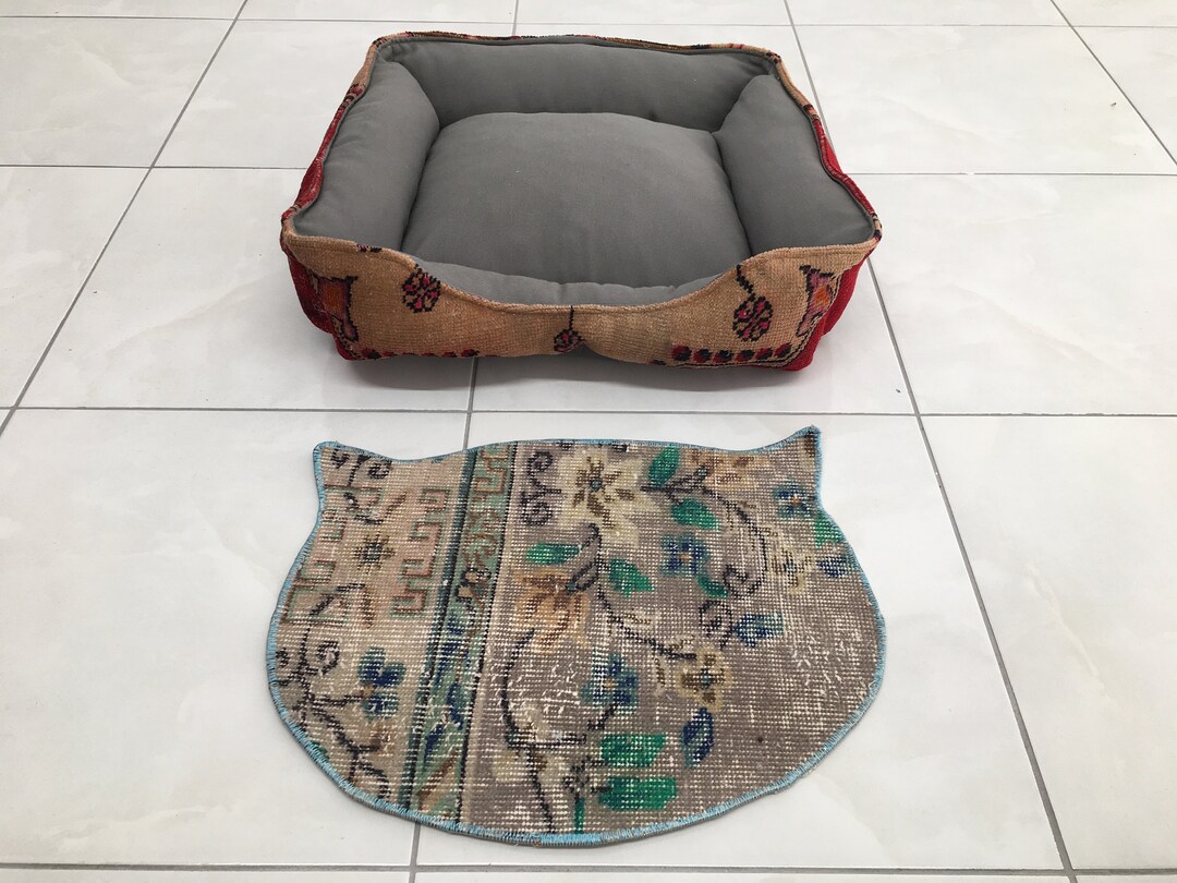 Saga Green Mat, Dog Placemats, Cat Figured Rug, Pet Supplies, Pet ...