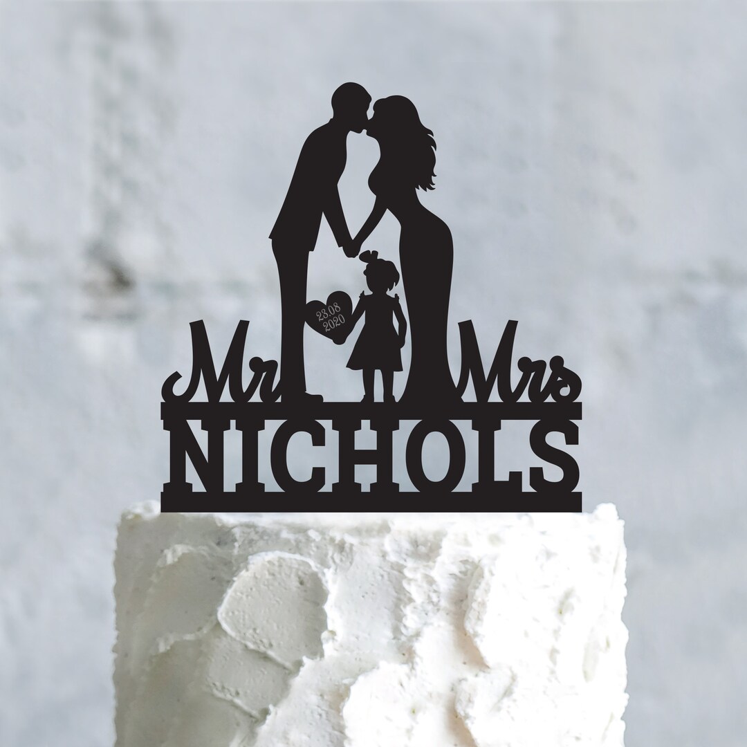 Personalized Wedding Couple Cake Topper With Children,kissing Couple ...