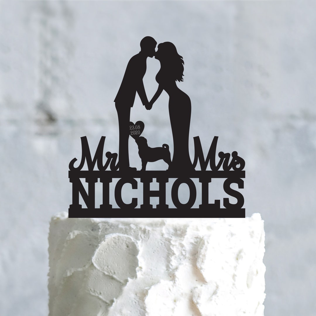 Bride and Groom Pug Cake Topper With Dog,kissing Couple Custom Cake ...