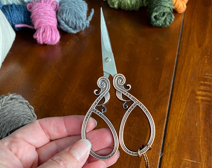 Vintage-style Sewing Scissors - Etsy