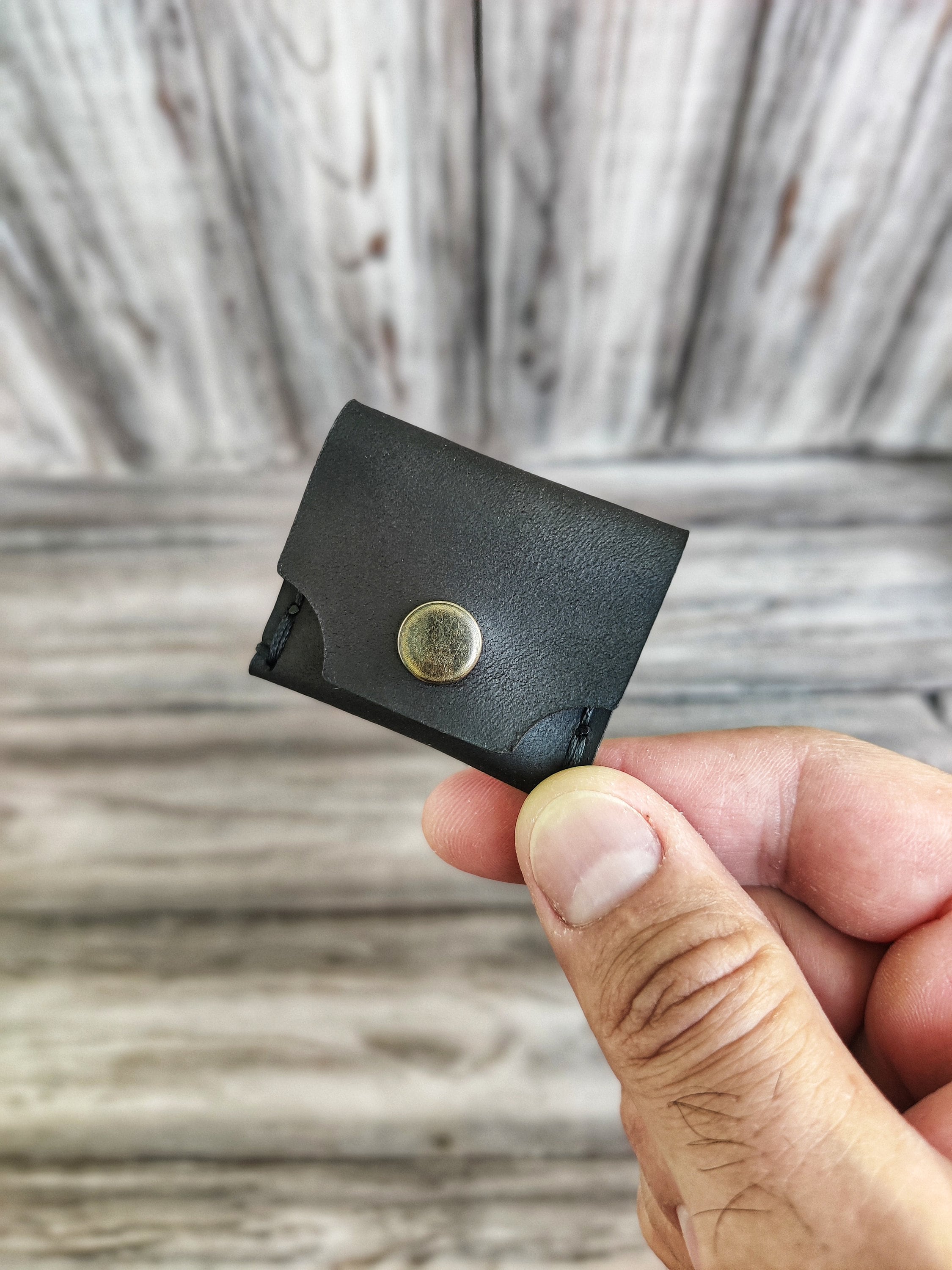 Guitar Pick Keychain Pick Case Pick Holder Gift for Guitarist, Leather ...