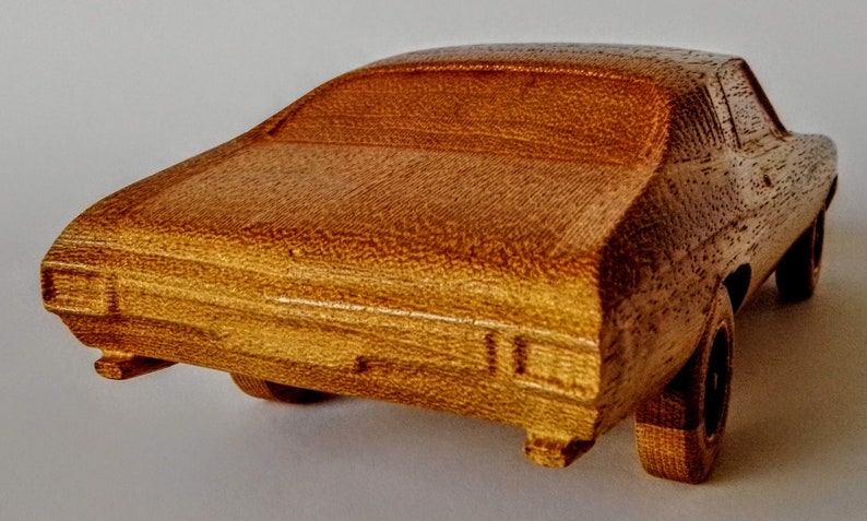 Chevrolet Chevelle SS 396 Hardtop Coupe' 1970 1:16 Wood Muscle Car ...