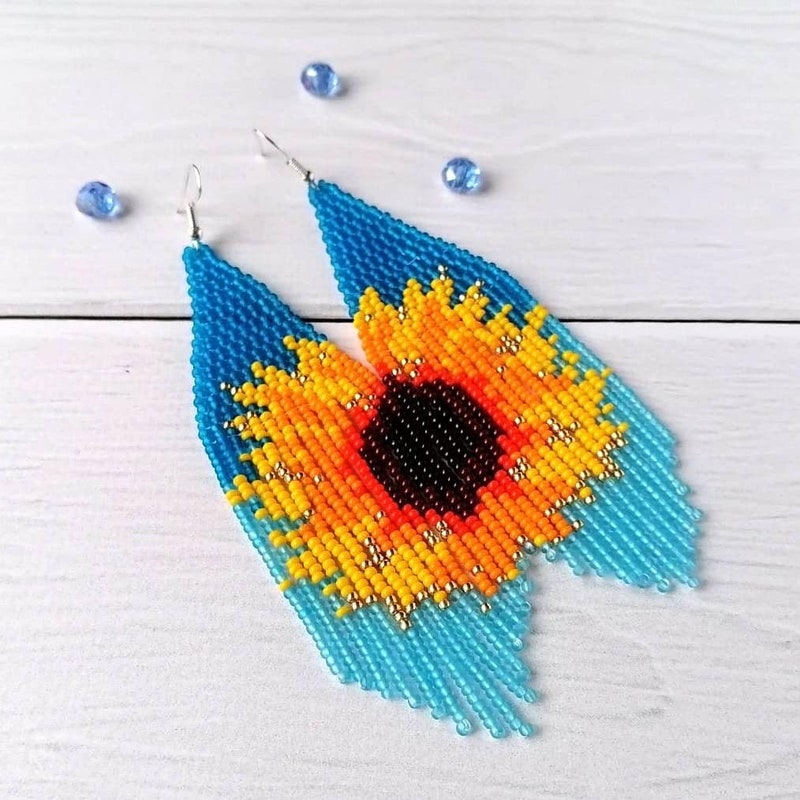 Daisy Beaded Earrings - Etsy