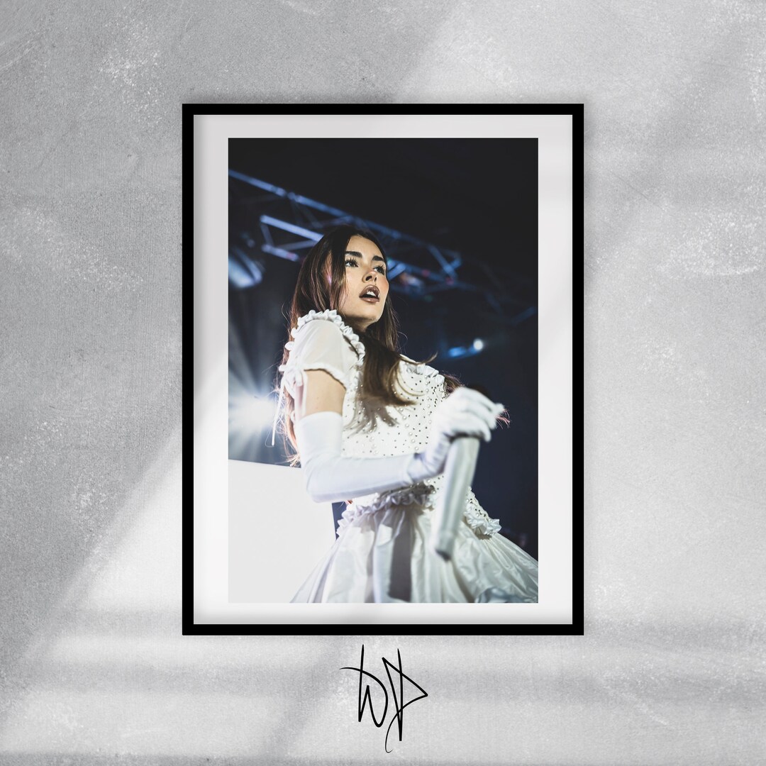 Madison Beer - Original High Quality Print - Etsy