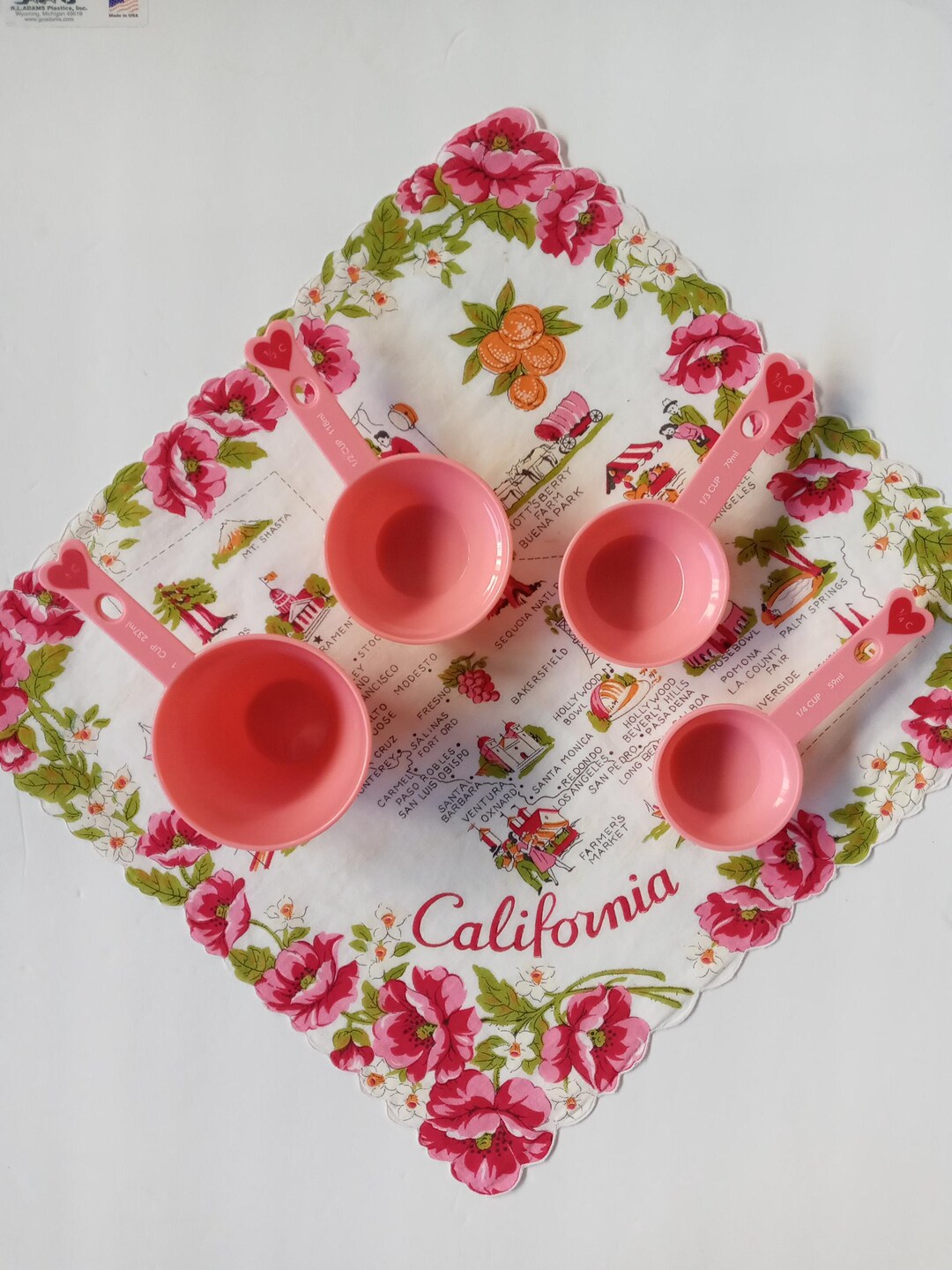 Vintage Measuring Cups Set of Four Pink Measuring Cups - Etsy