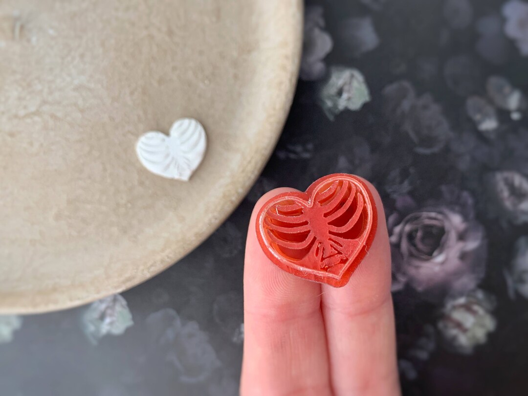 Clay Cutter Skeleton Ribs Heart Embossing Sharp Jewelry Clay Tools ...