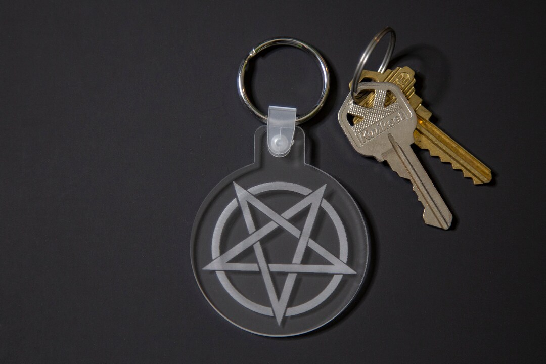 Inverted Pentagram Round Plastic Key Chain - Etsy