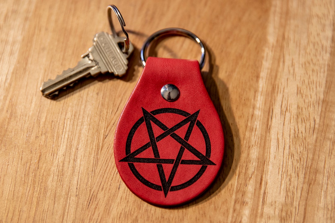 Inverted Pentagram Leather Keychain - Etsy