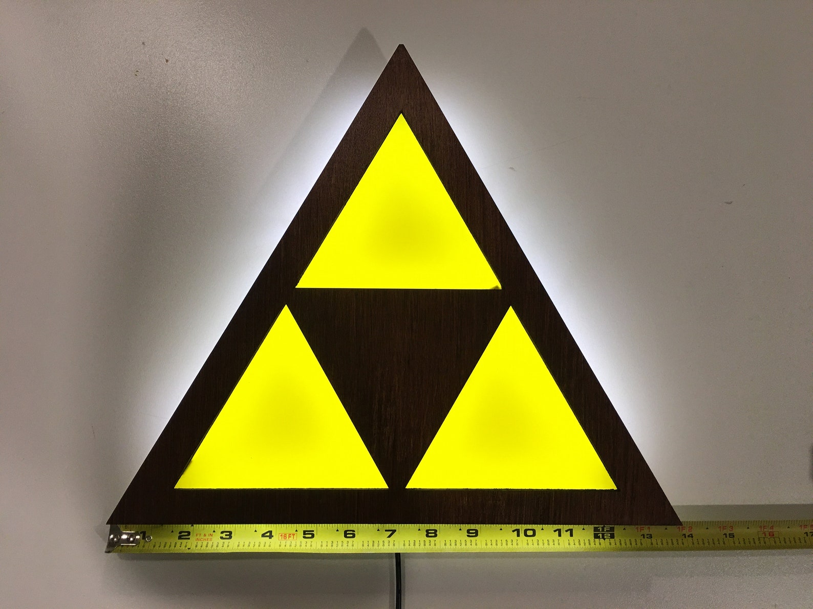 Wooden Legend of Zelda Triforce LED Wall Decor - Etsy
