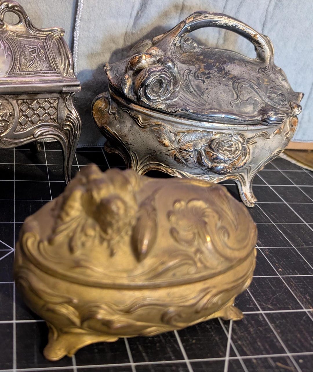 Vintage Metal Jewelry Boxes - Etsy