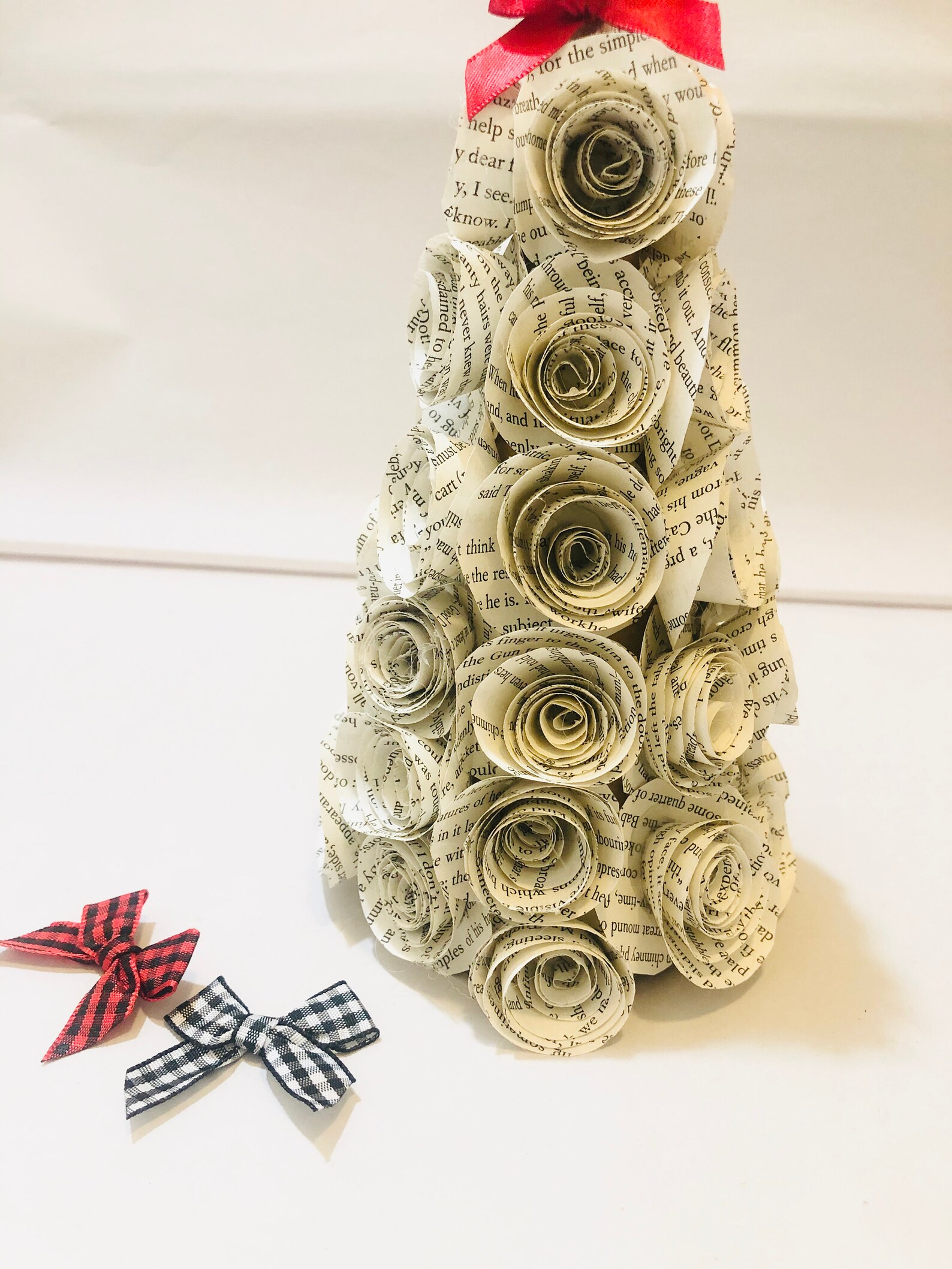 Book Page Christmas Tree | Book Page Tree | Christmas Decor | Book ...