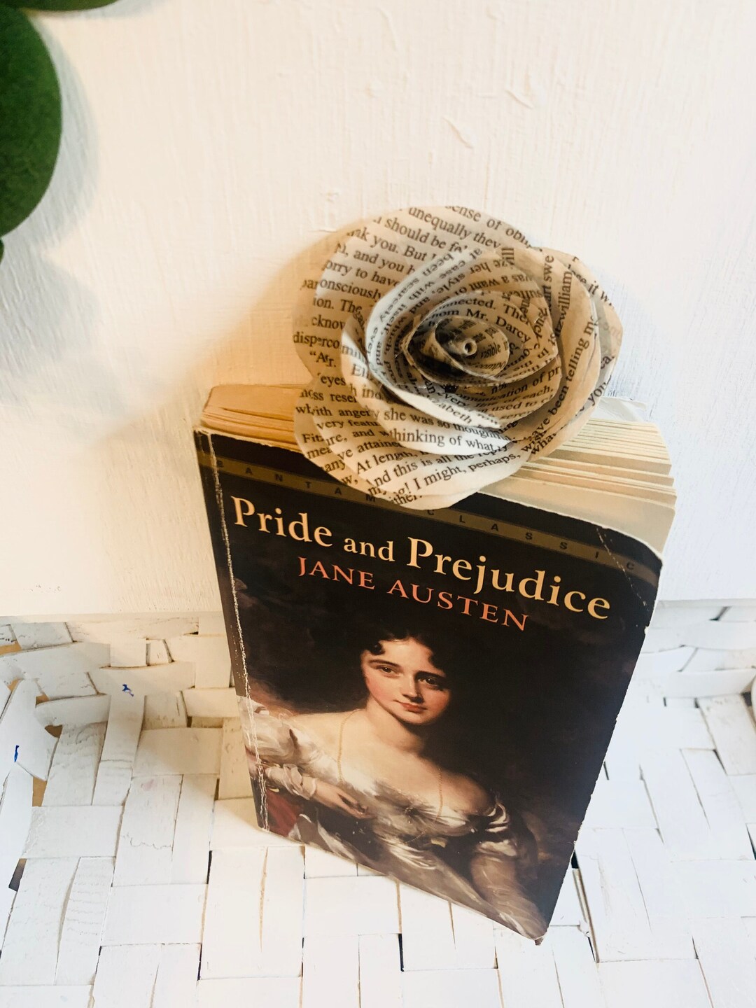 Book Page Rose • Book Decor • Book Page Decor • Vintage Book Page Rose ...