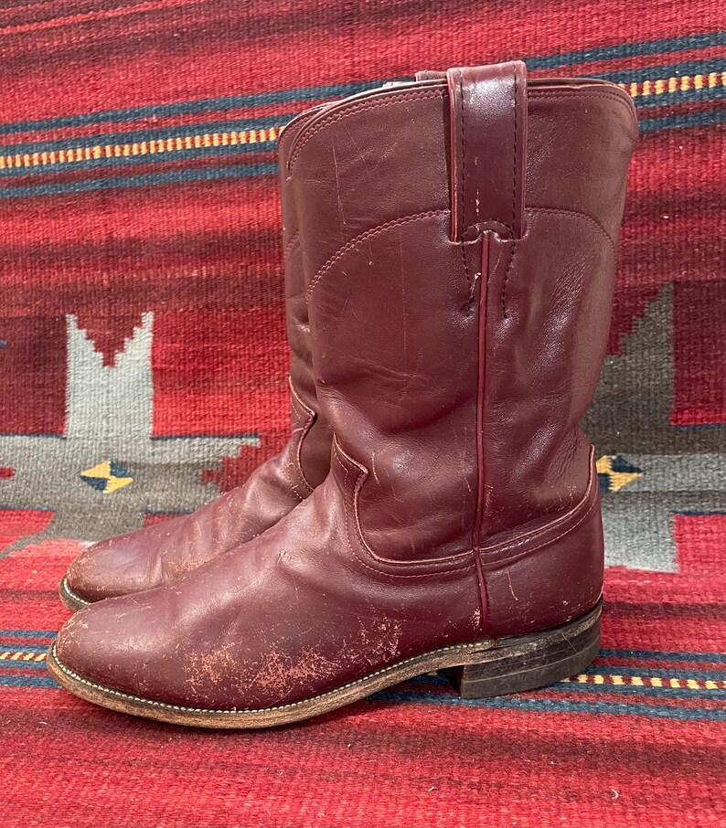 Ladies Size 8.5 Very Broken-in & Distressed Vintage Justin Burgundy Red ...