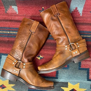 Vintage Honey Brown Leather Broken-in and Distressed Harness Ring Moto ...