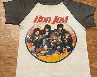 オリジナル ボン ジョヴィ 1987 ワールド ツアー ヴィンテージ T オリジナル ボン ジョヴィ 1987 ワールド ツアー ヴィンテージ T