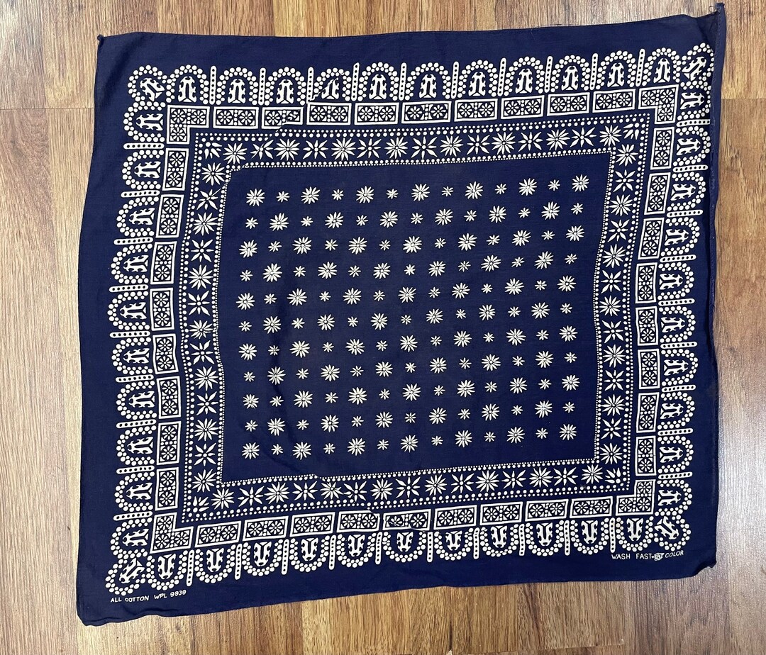 1940's Broken-in Faded Soft Vintage Blue Bandanna Unique Pattern Wash ...