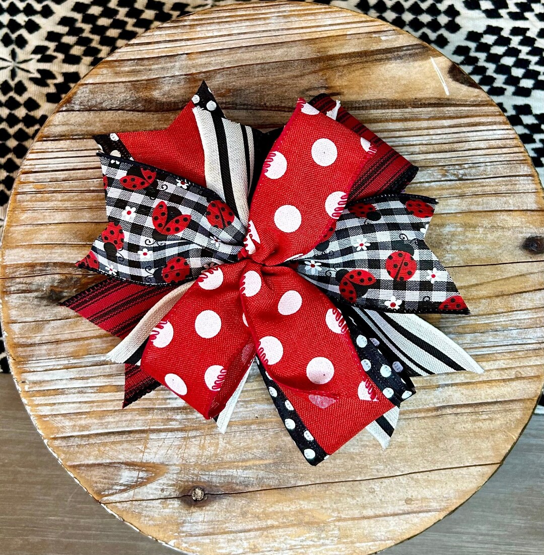 Ladybug Door Hanger Ladybug Sign Bow Package Small Decor Bow Birdhouse ...