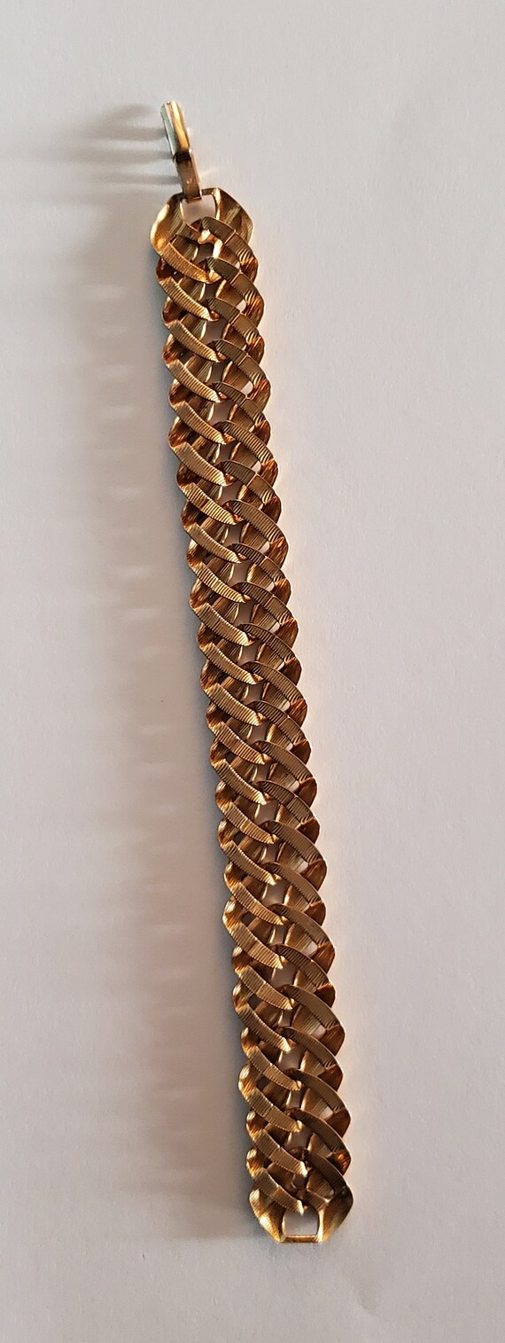 Bells Will Be Ringing-It's Wedding Jewelry Season! Fa… - Gem