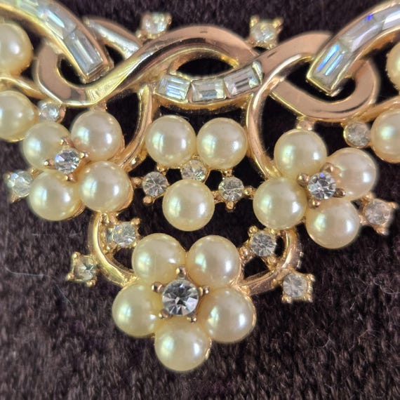 1952 TRIFARI ALFRED PHILIPPE Parisienne Faux Pearl Be… - Gem