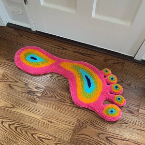 Thermal Footprint Tufted Rug, Rug Art, Punch Needle Pastel Rainbow Foot ...