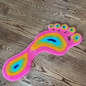 Thermal Footprint Tufted Rug, Rug Art, Punch Needle Pastel Rainbow Foot ...