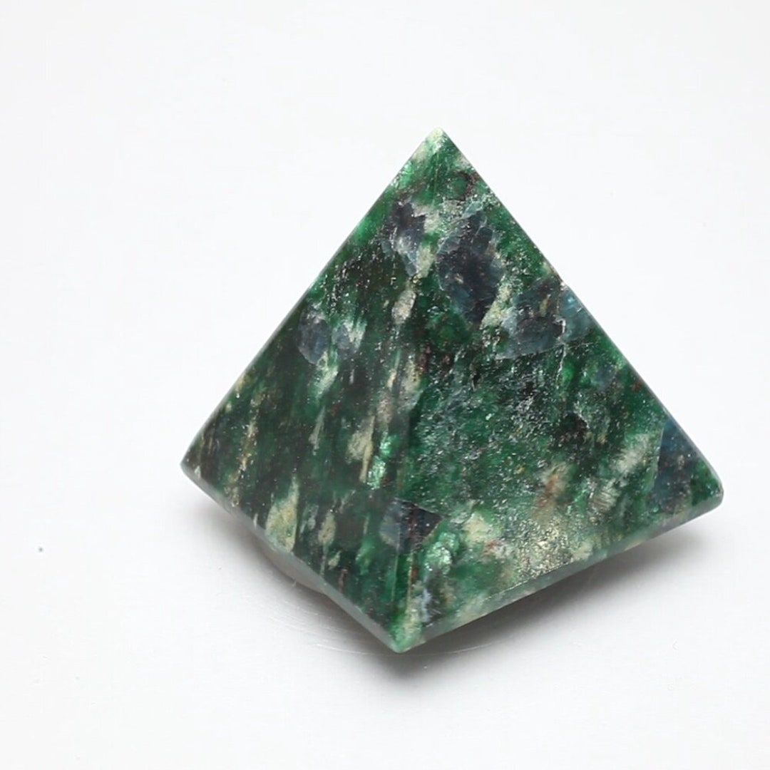 Trinity Stone Pyramid ~40mm | PYV412 - Etsy