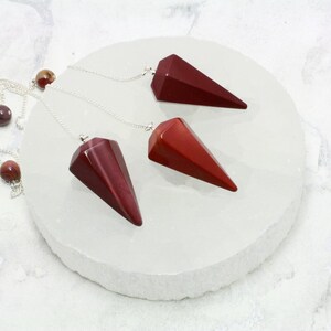 Mookaite Crystal Pendulum - Red | PDS27R - Etsy