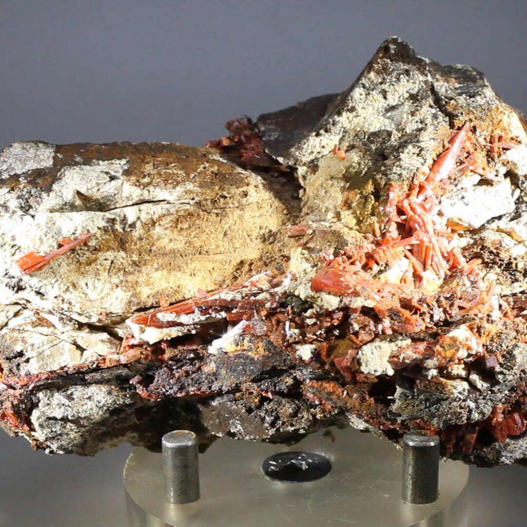 Crocoite Healing Mineral 85mm MCR067 - Etsy