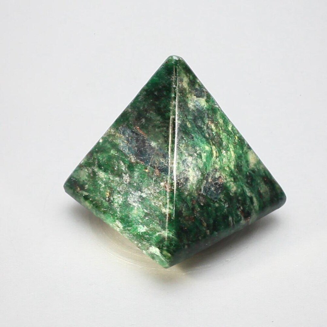 Trinity Stone Pyramid ~40mm | PYV448 - Etsy