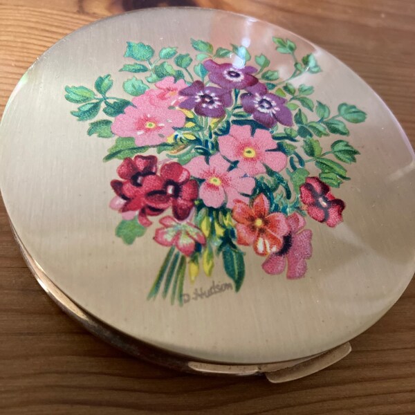 Stratton Compact - Etsy UK