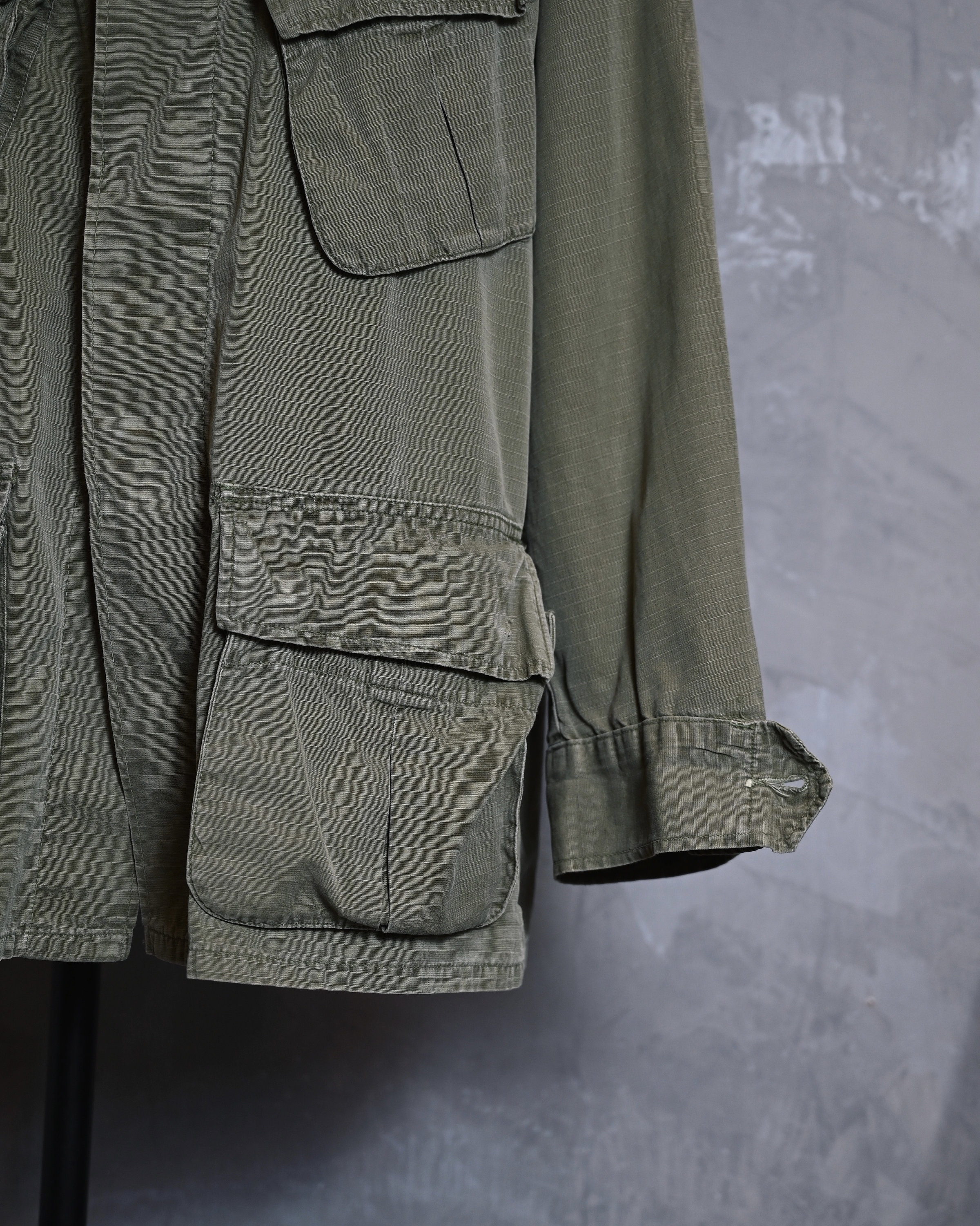 80's Vietnam War Vintage US Army Tropical Jungle Jacket (5TH 80's Vietnam War Vintage US Army Tropical Jungle Jacket (5TH