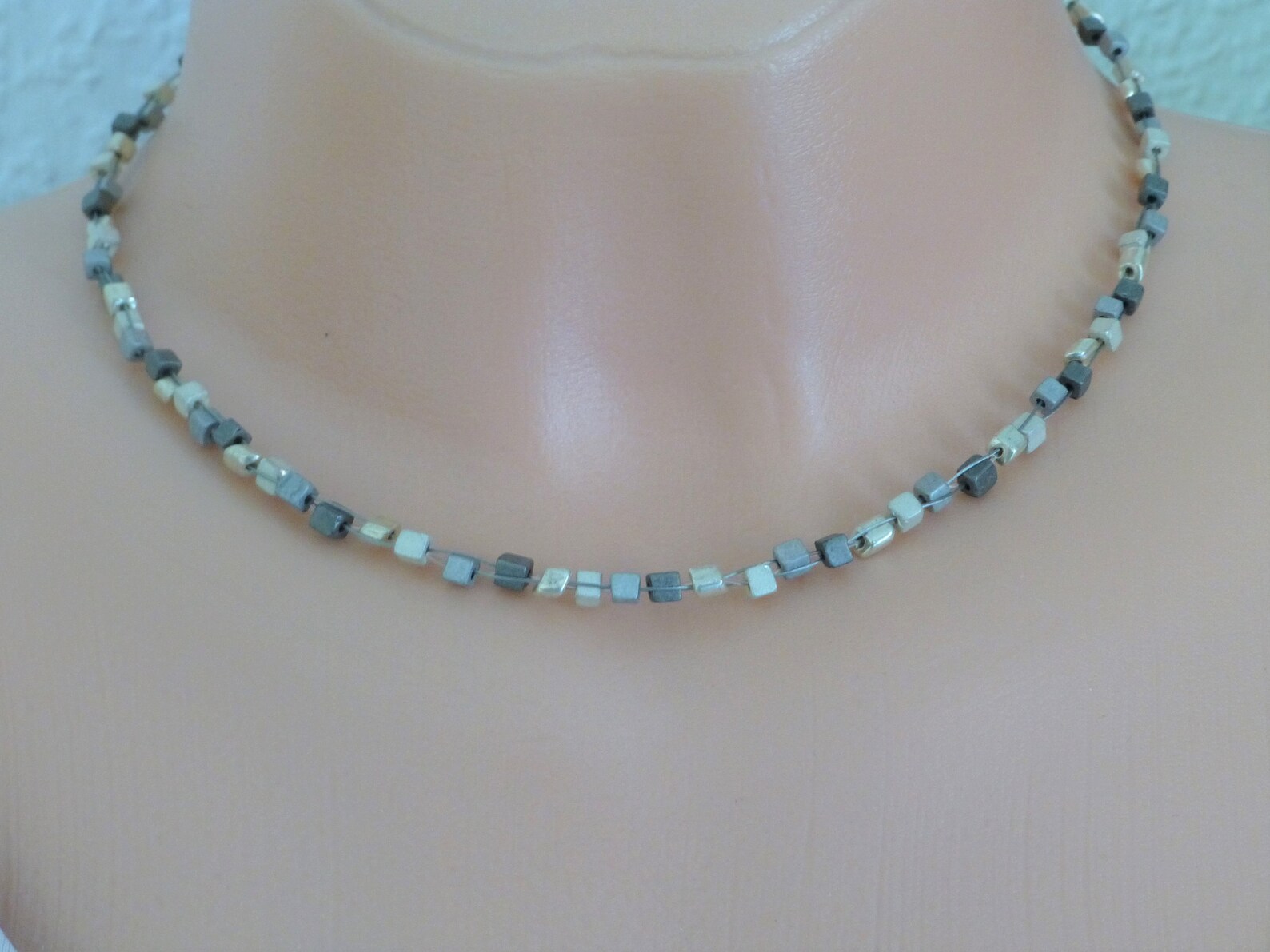 Cube Chain Grey-silver Metallic Matte, Wire Necklace, Glass Bead ...