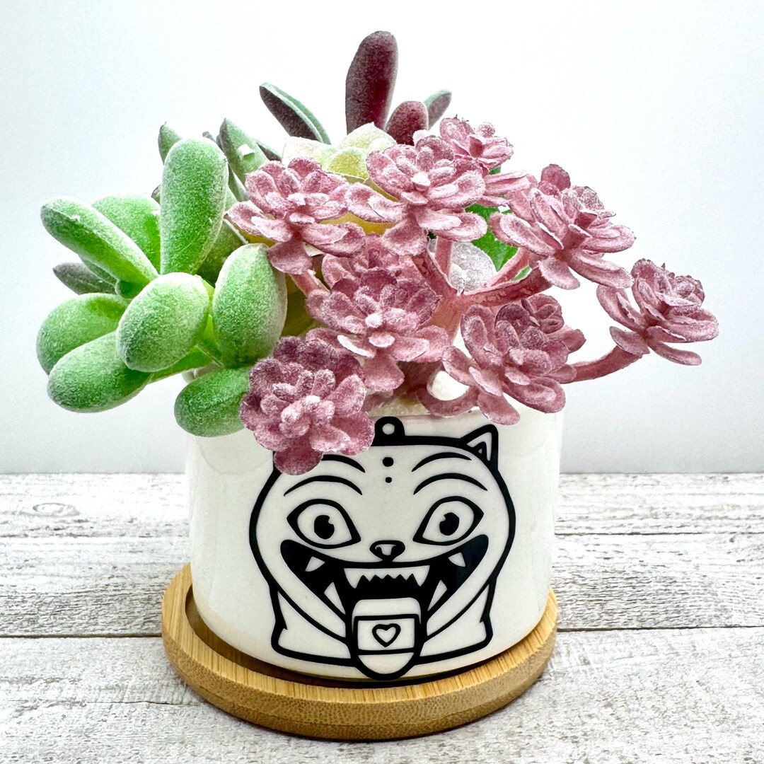 Kpop Demon Hunters Derpy Lucky Cat Inspired / 3.15 Inch Ceramic ...