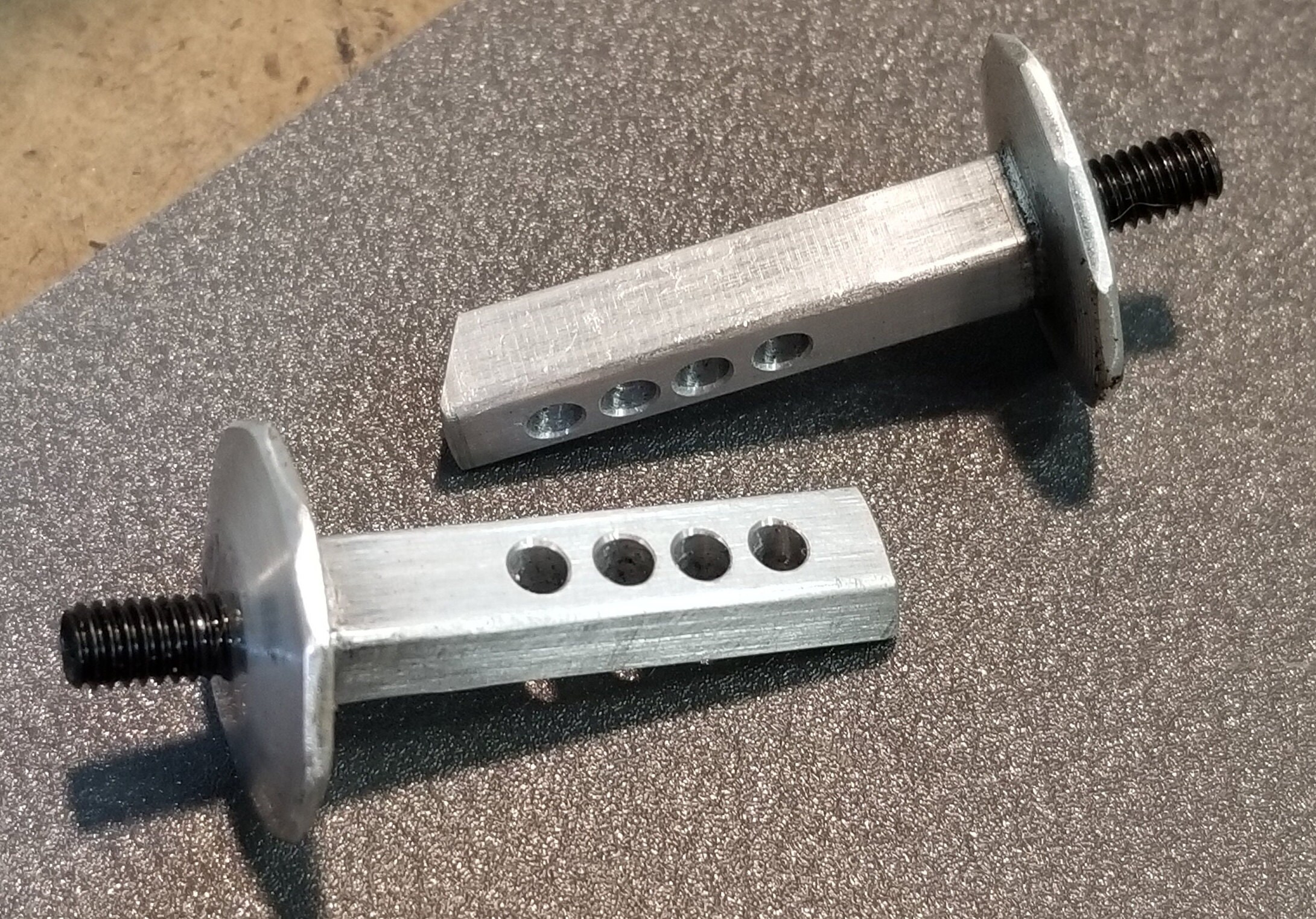 RC10SC6.1 & 6.2 CNC 6061 Alum. Body Posts, Replaces Stock Ones, Pin ...