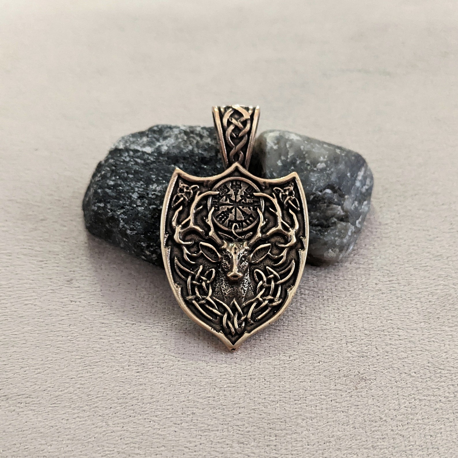 Scandinavian bronze amulet Eikthyrnir Vegvisir Viking deer | Etsy