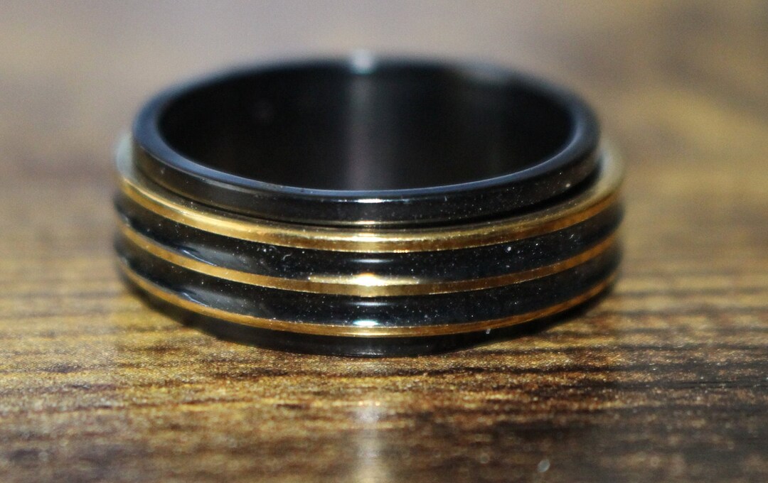 Protection Spell Ring by Aran Coven - Etsy