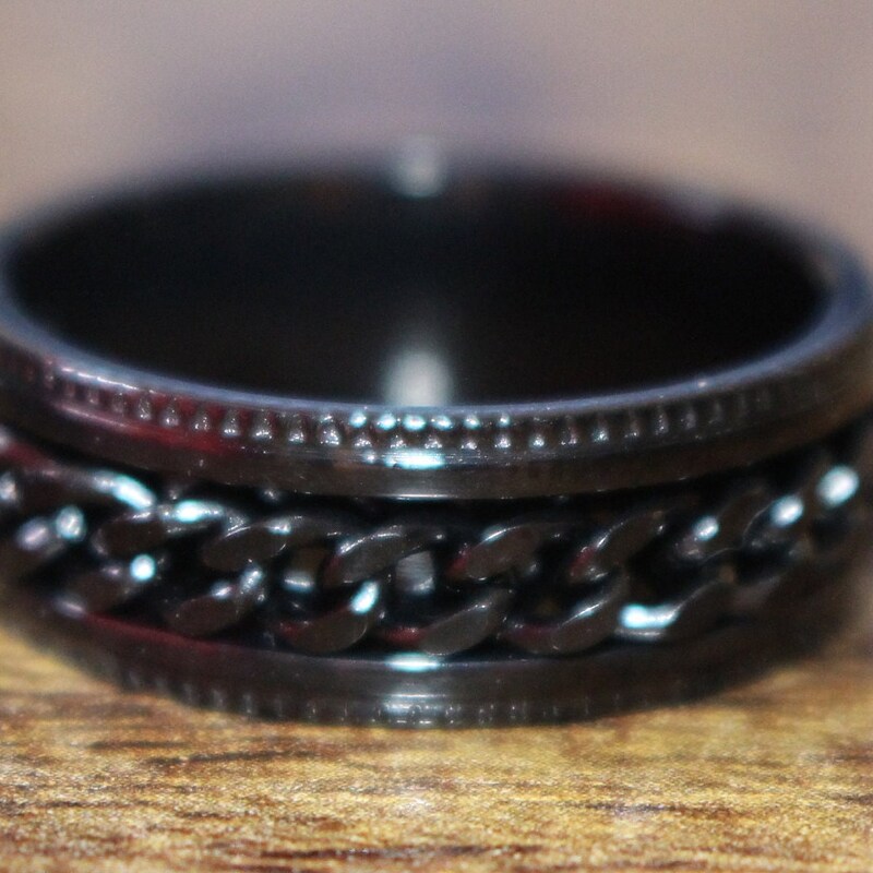 Haunted Ring - Etsy